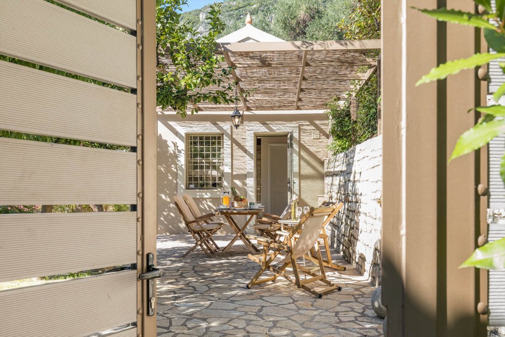 Kalivilla private house | Villa Anthoussa - Apartments in Paleokastritsa